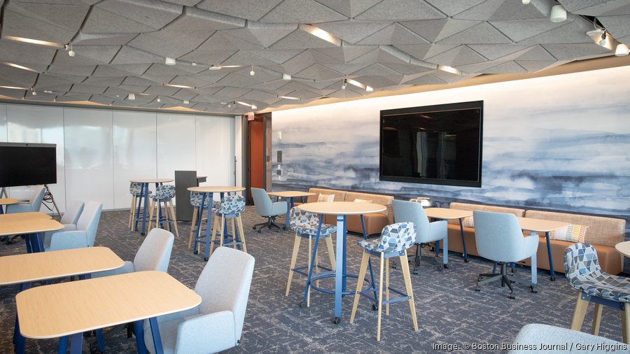 Deloitte moves into Winthrop Center - Boston Business Journal