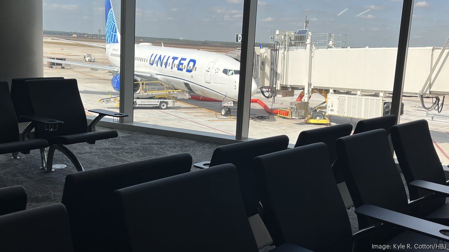 Bush Intercontinental Airport (IAH) Terminal D expansion opens ...