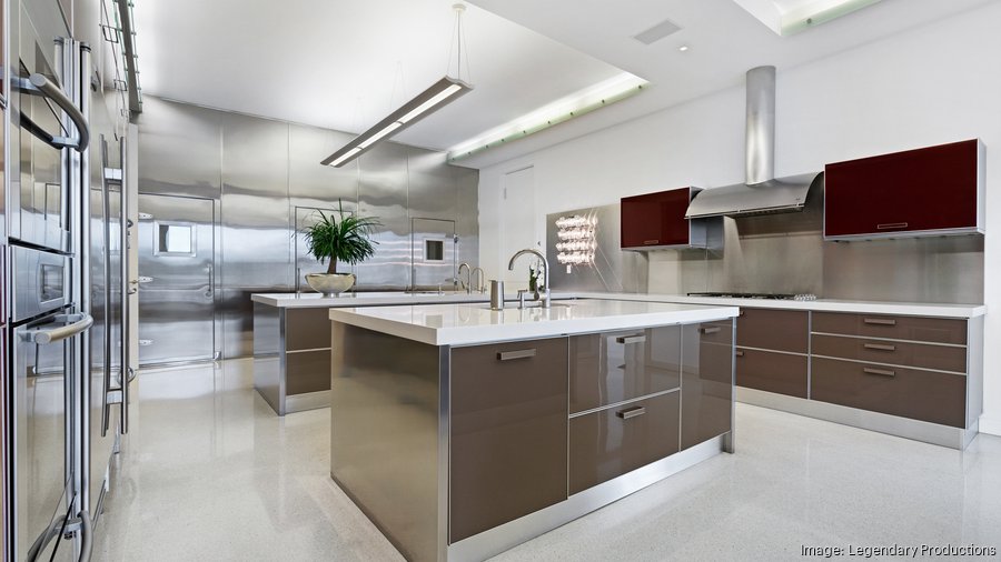 Elizabeth Dascal buys home in Miami Beach for record price in Biscayne ...