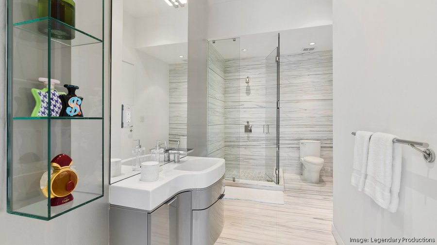 Elizabeth Dascal buys home in Miami Beach for record price in Biscayne ...