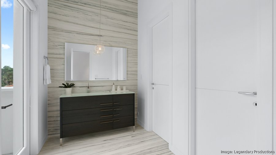 Elizabeth Dascal buys home in Miami Beach for record price in Biscayne ...