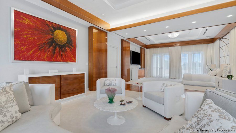 Elizabeth Dascal buys home in Miami Beach for record price in Biscayne ...