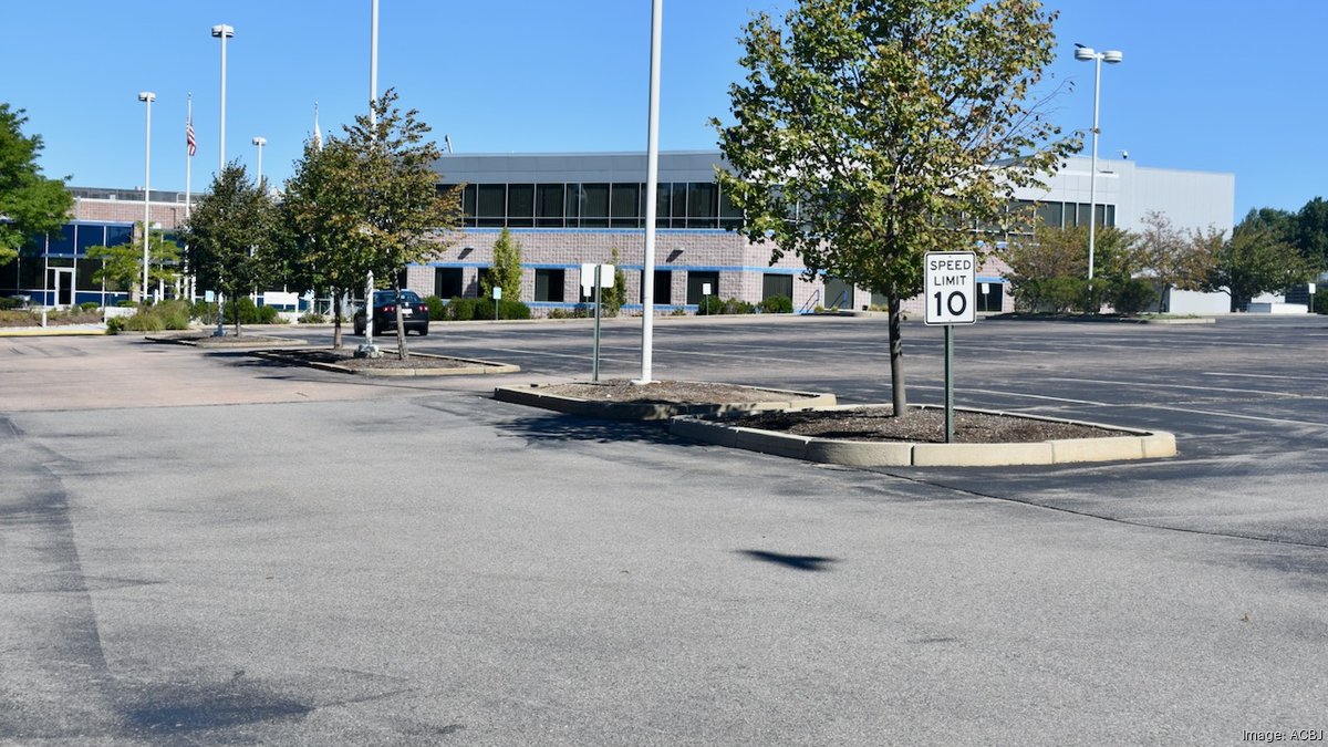 Mass. biotech offered millions to build R.I. facility - Providence ...