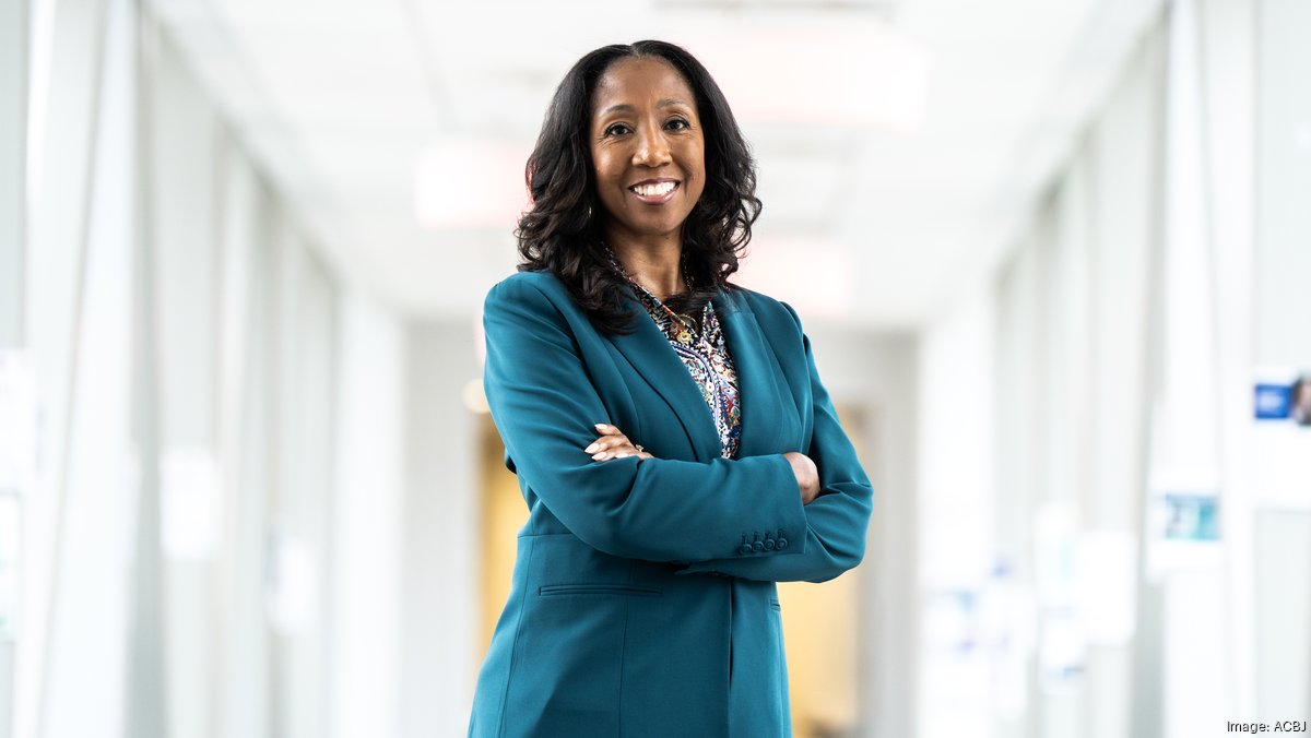 Top HR Executives: Adrienne Mitchell - Milwaukee Business Journal