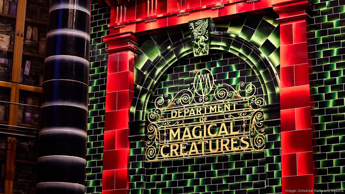 Harry Potter's Battle at the Ministry takes shape at Epic Universe ...