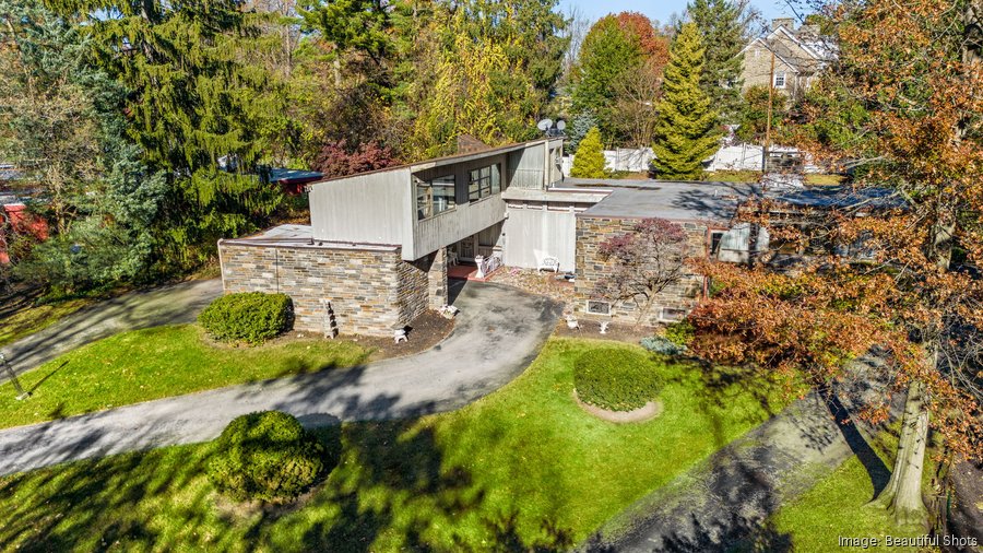 Muhammad Ali's Philadelphia home with Kobe Bryant link up for sale ...