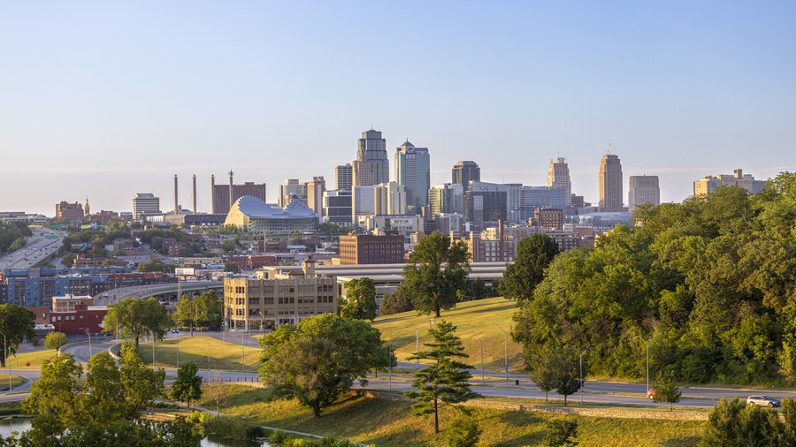 Kansas City business leaders map pathways to growth at Oracle NetSuite ...