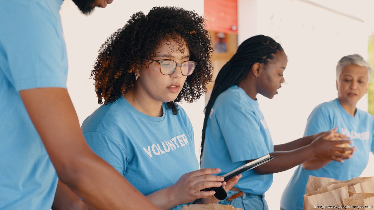 Strategies: How women are driving the skills-based volunteering trend ...