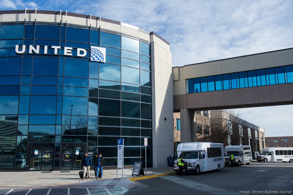 United airlines flight training center 60 photos - Morilly.com