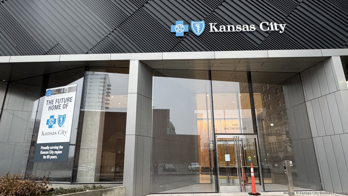 Blue KC's downtown HQ move may get $1M incentive - Kansas City Business ...