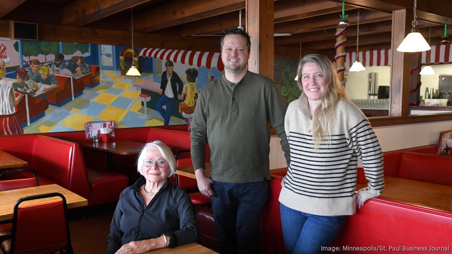 Twin Cities Icons: At Snuffy's Malt Shop, it's not just the menus that ...