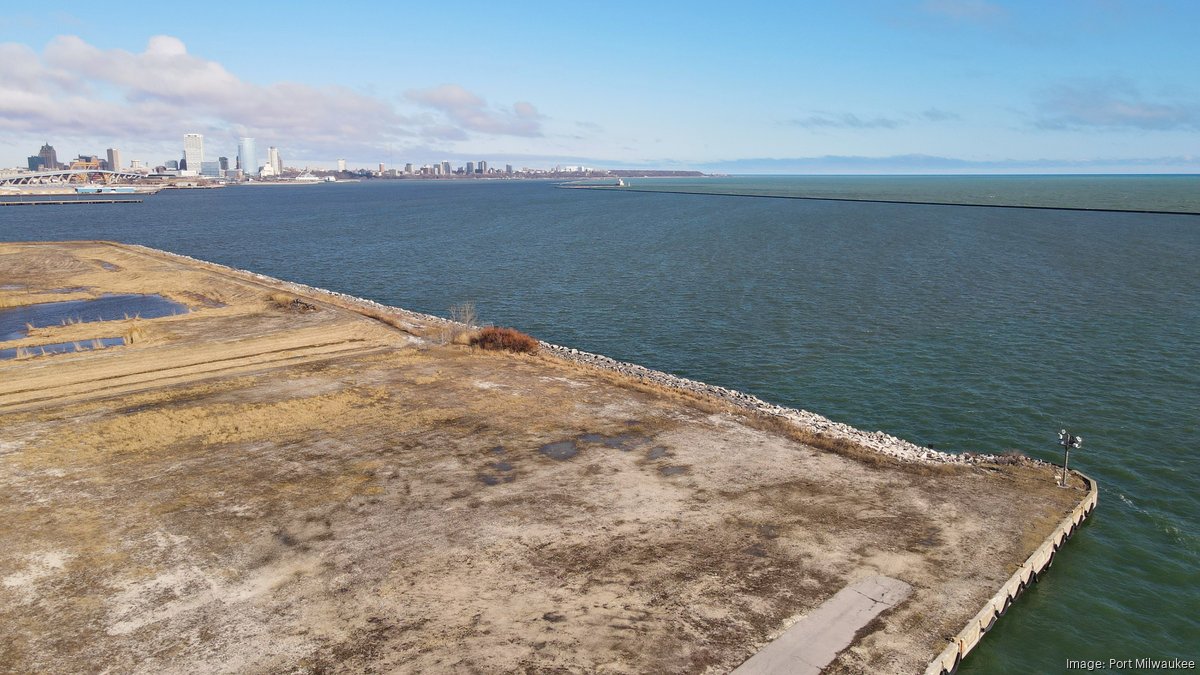 Milwaukee breaks ground on $17M South Shore Cruise Dock - Milwaukee ...