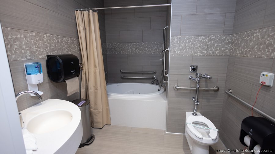 CaroMont Health opens $260M Belmont hospital (PHOTOS) - Charlotte ...