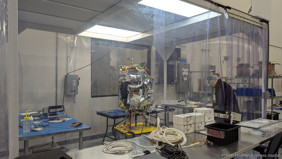 Intuitive Machines sets launch date for IM-2 moon mission - Houston ...