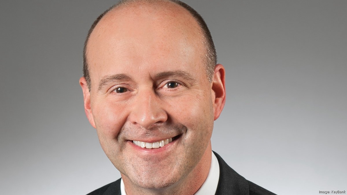 Uncertainty clouds 2025 economic forecast, says KeyBank CIO - Cleveland ...