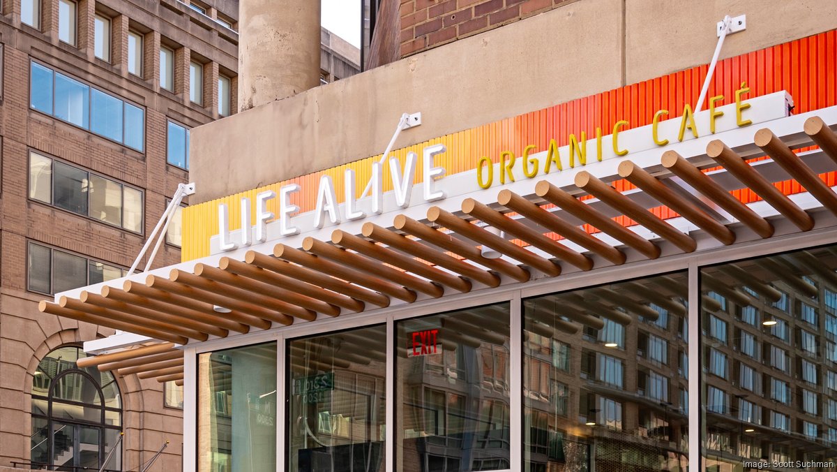 Life Alive Organic Cafe debuts in D.C. with vegetarian menu ...