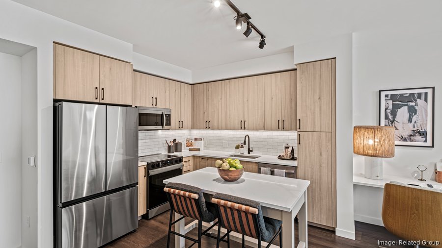 Manor Riverside apartments open in Tampa - Tampa Bay Business Journal