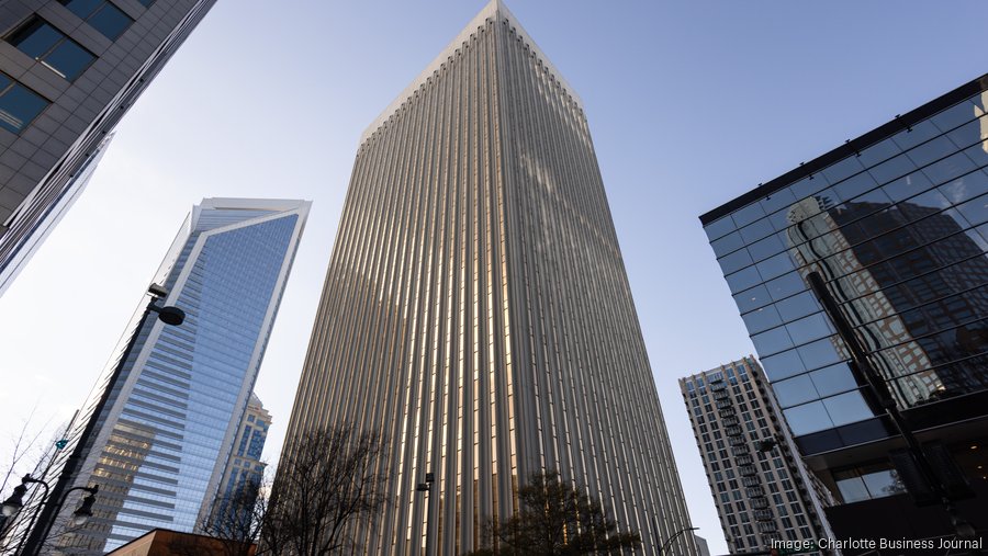Citizens Bank, Synovus take ownership of uptown tower with $36M bid ...