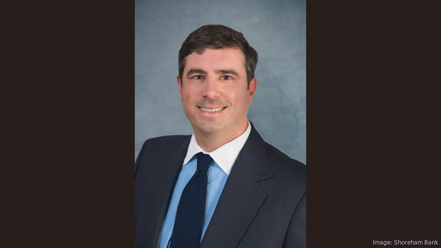 Tiny bank gives nearly $1M to Crossroads Rhode Island - Providence ...