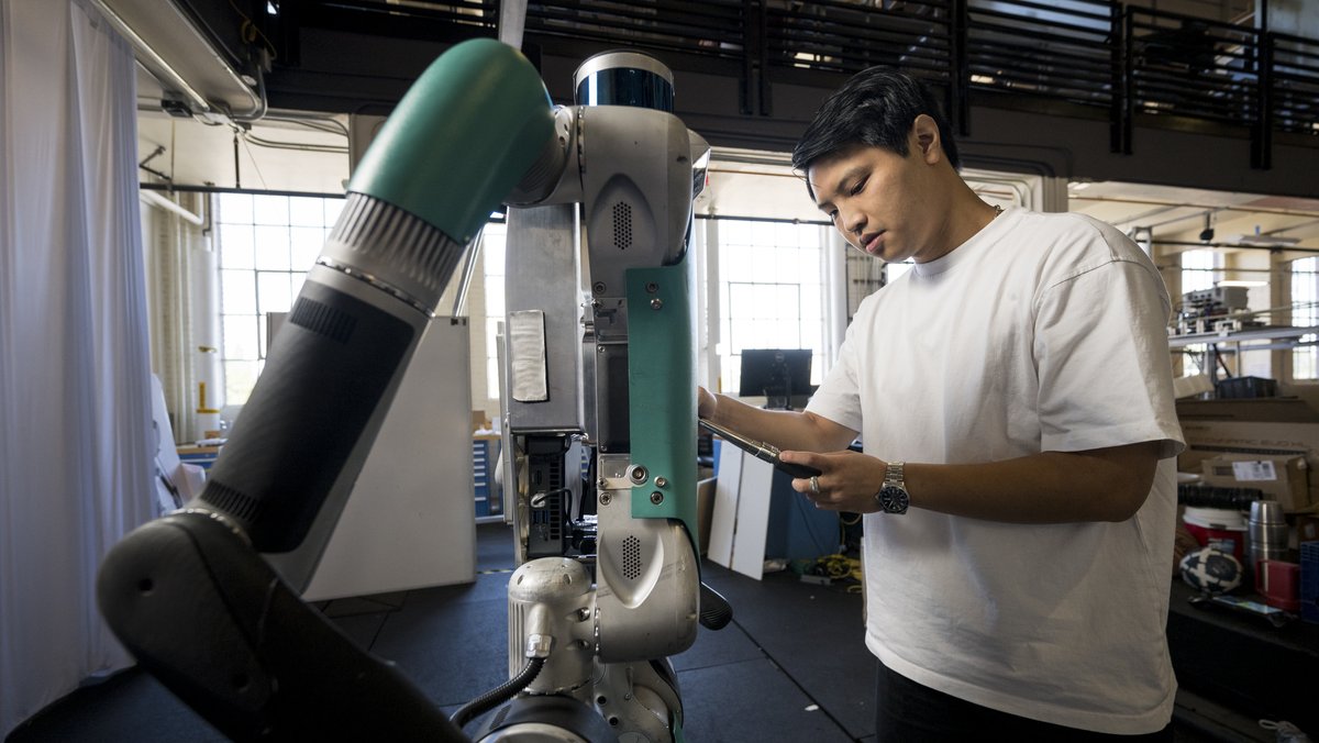 From agriculture to elder care: Robotics and AI meet real-world ...