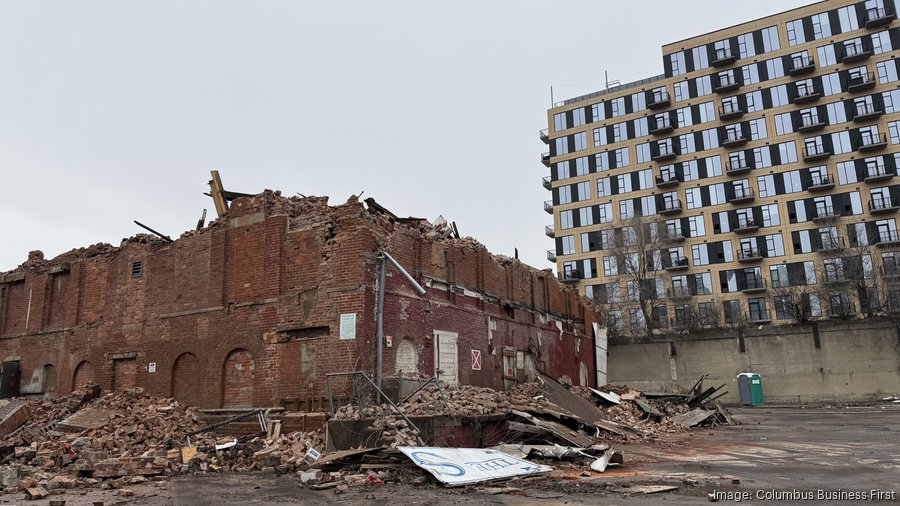Old Spaghetti Warehouse torn down, but trolley preserved - Columbus ...