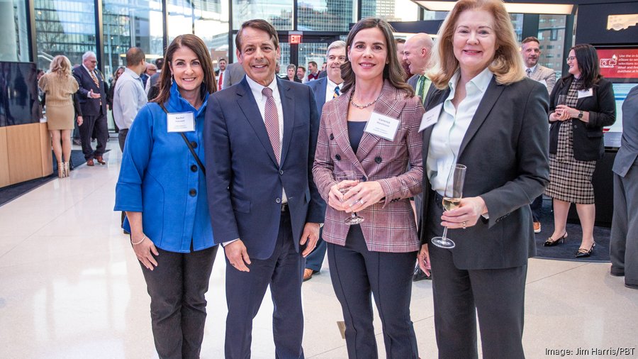 See photos from the FNB Financial Center ribbon cutting ceremony ...