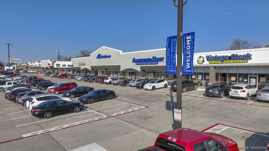 Weitzman finishes $1.5M facelift of Irving's Grande Center - Dallas ...