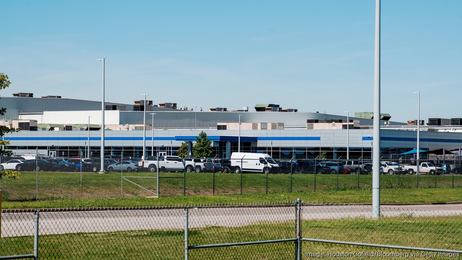 Elon Musk's xAI invests $600M-plus in Memphis data center - Memphis ...