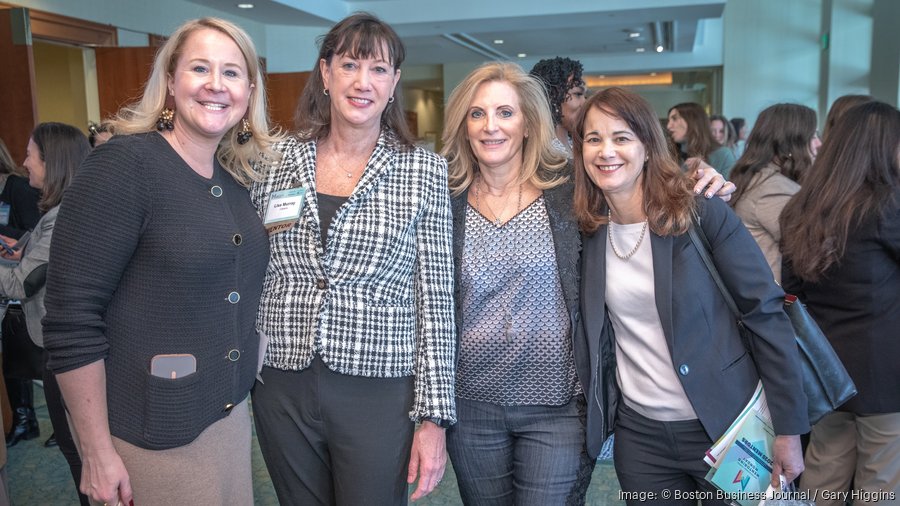 Hundreds meet for BBJ’s Mentoring Monday event - Boston Business Journal