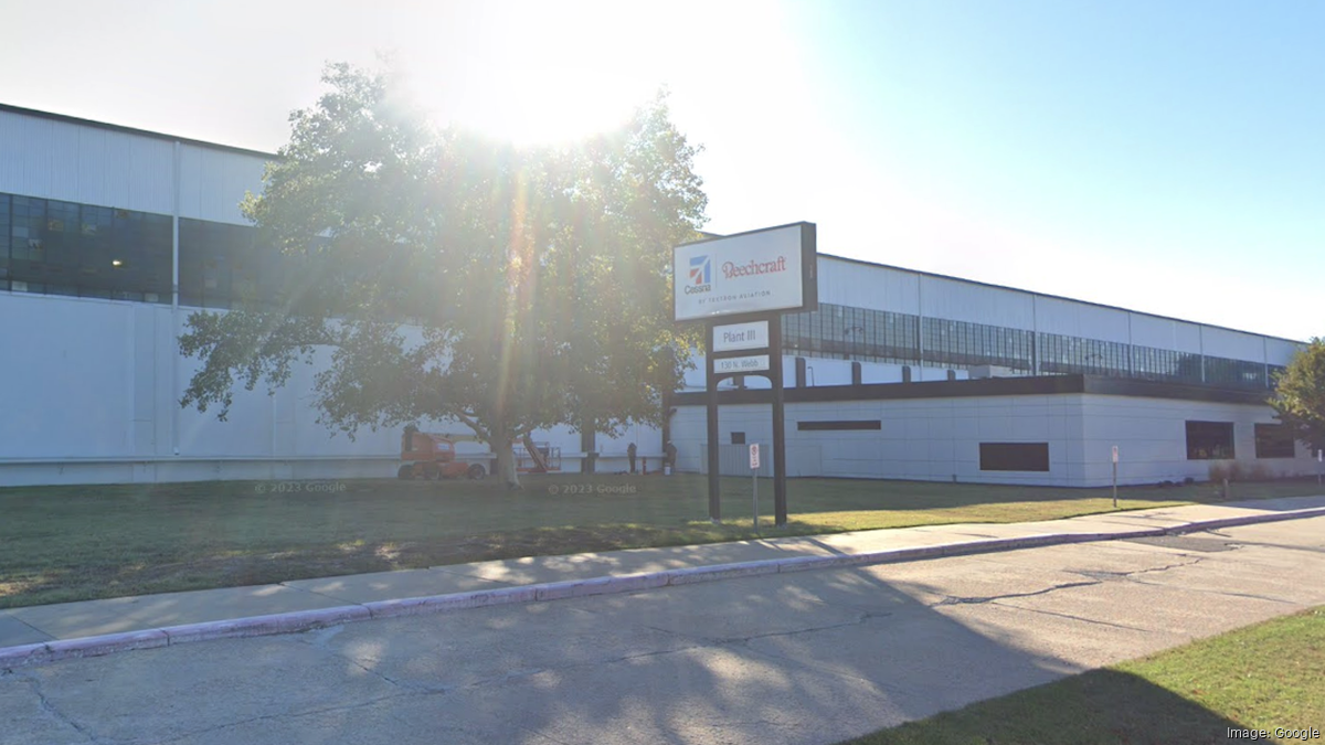 Textron Aviation employee dies at east Wichita campus - Wichita ...