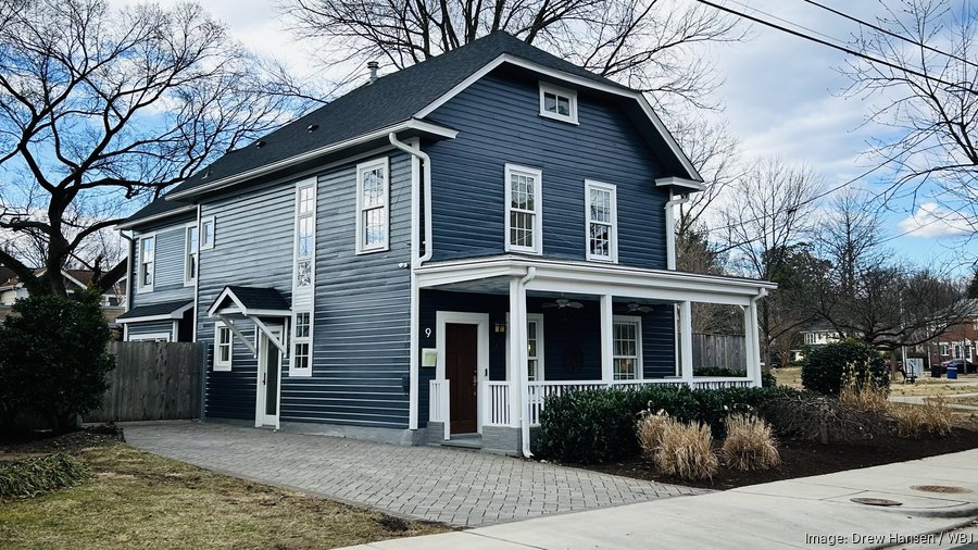 JD Vance's Del Ray home listed for $1.69M - Washington Business Journal