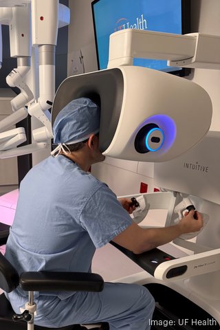High-tech da Vinci 5 could transform some procedures at UF Health ...
