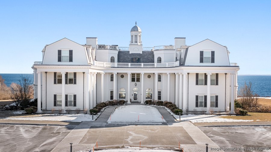 Former Marian Court College is now seaside 55-plus luxury housing ...