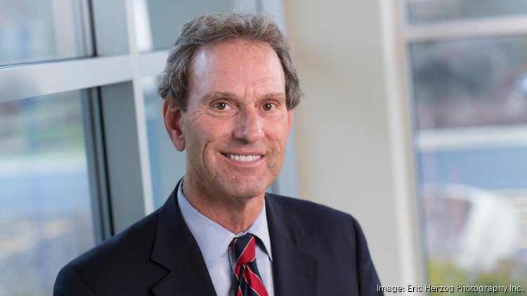 CenterPoint Properties CEO Bob Chapman to retire - Chicago Business Journal