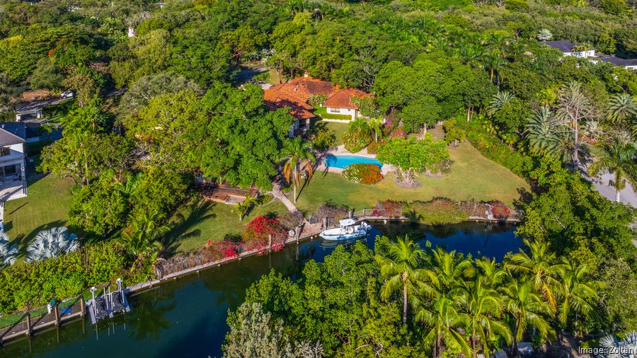 Family of Elba Altuna De Pines sells Coral Gables home to firm of Ammer ...
