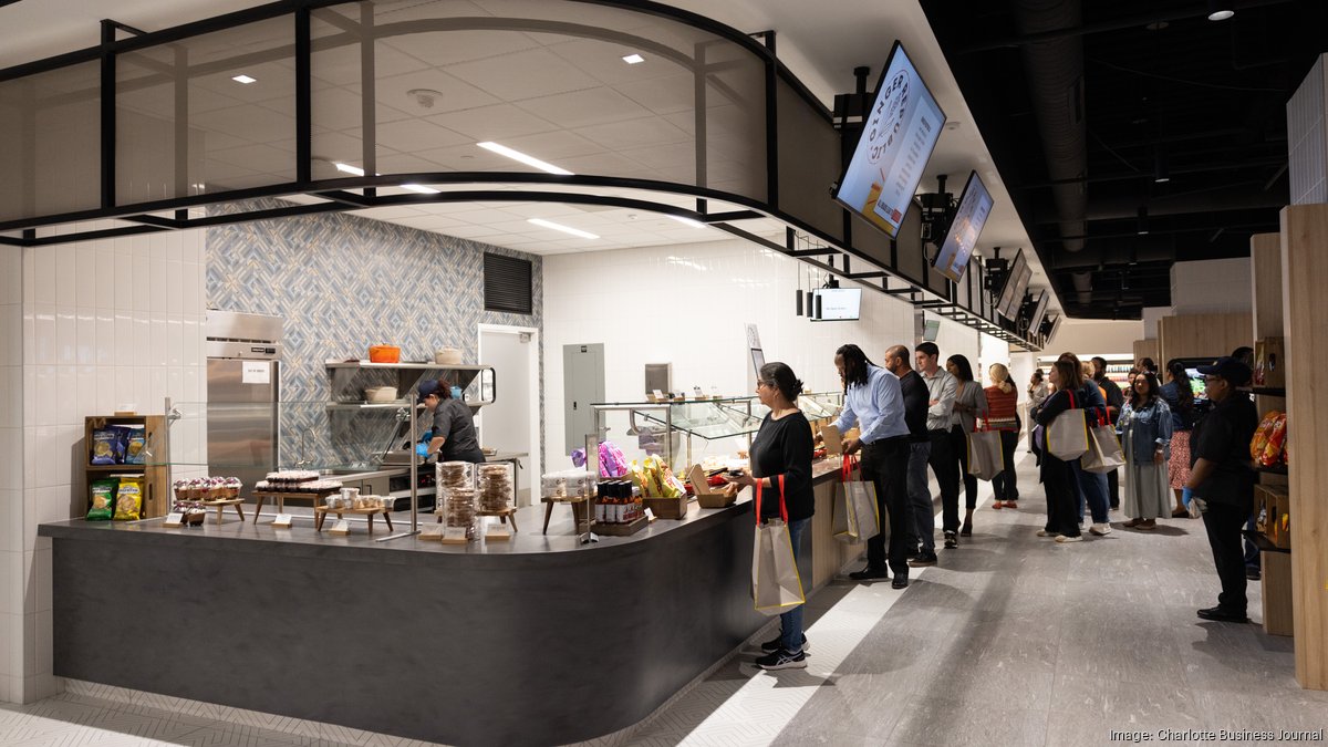 Wells Fargo wraps up more renovations in University City - Charlotte ...