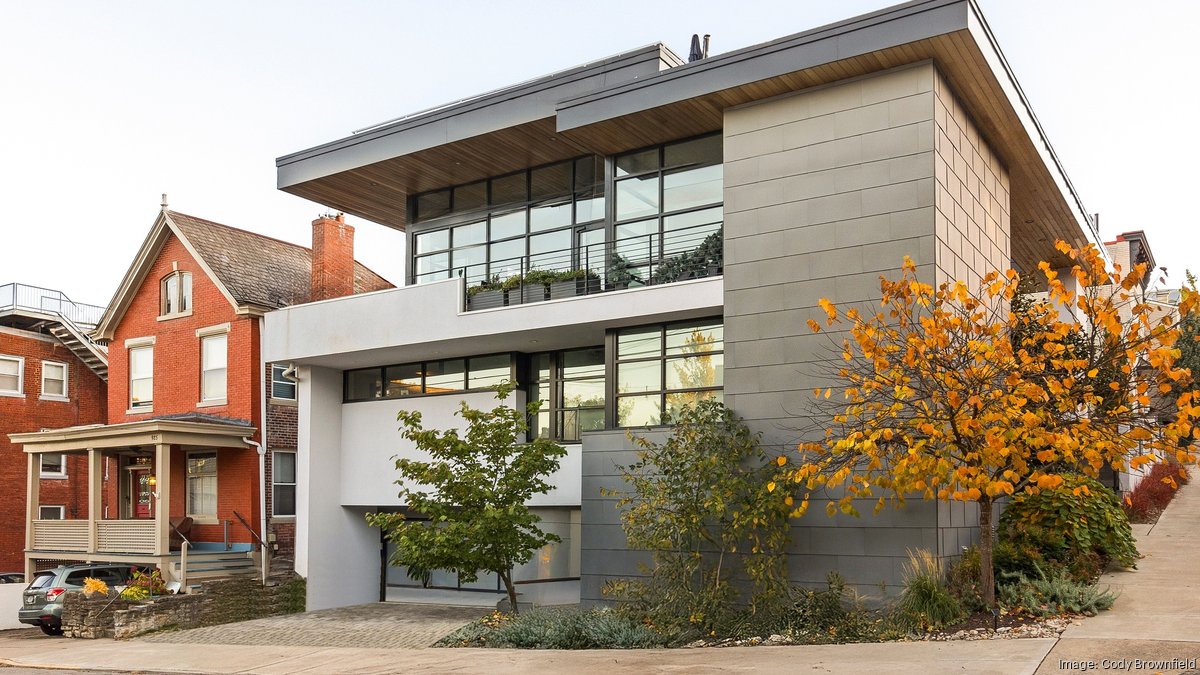 Redfin lists Trillium house at 981 Hatch St. in Mount Adams for $2.89M ...