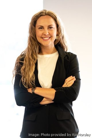 How Aja Horsley is creating buzz in the honey industry - Bizwomen