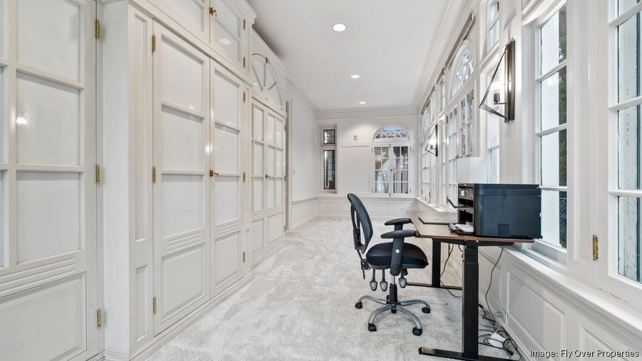 $3.9M Squirrel Hill home hits market with pool, carriage house (photos ...