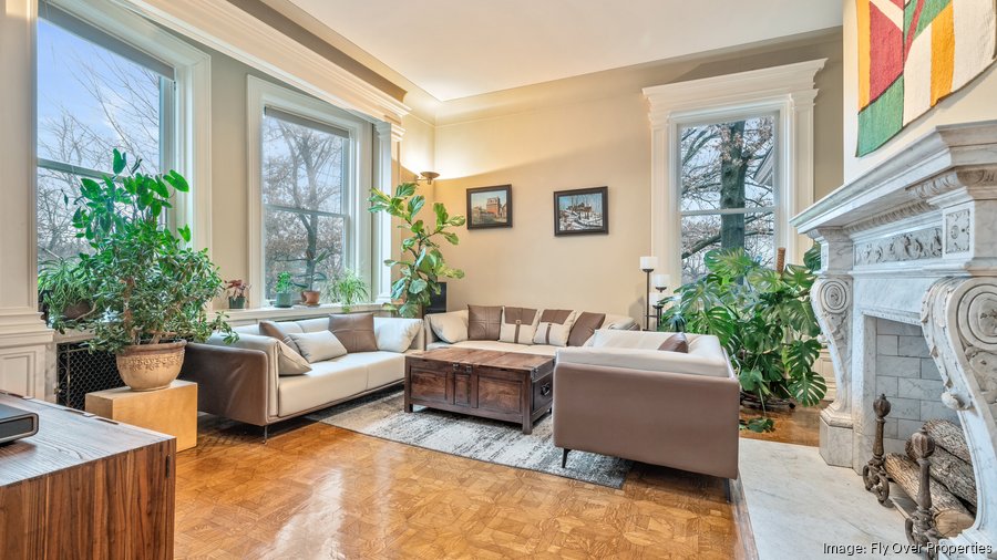 $3.9M Squirrel Hill home hits market with pool, carriage house (photos ...