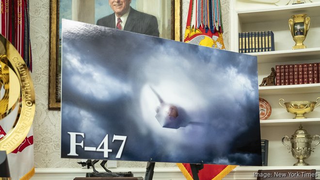 UPDATE: Boeing wins multibillion-dollar fighter jet contract - St ...