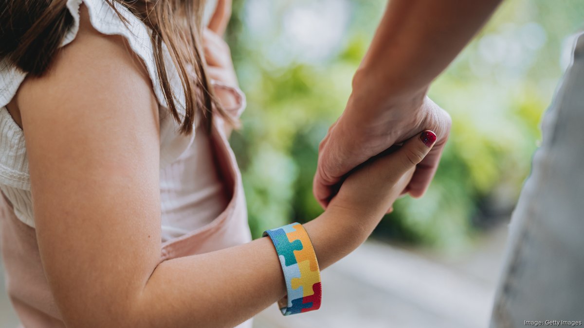 Gender wade gap costs Texas women billions, report finds - Dallas ...