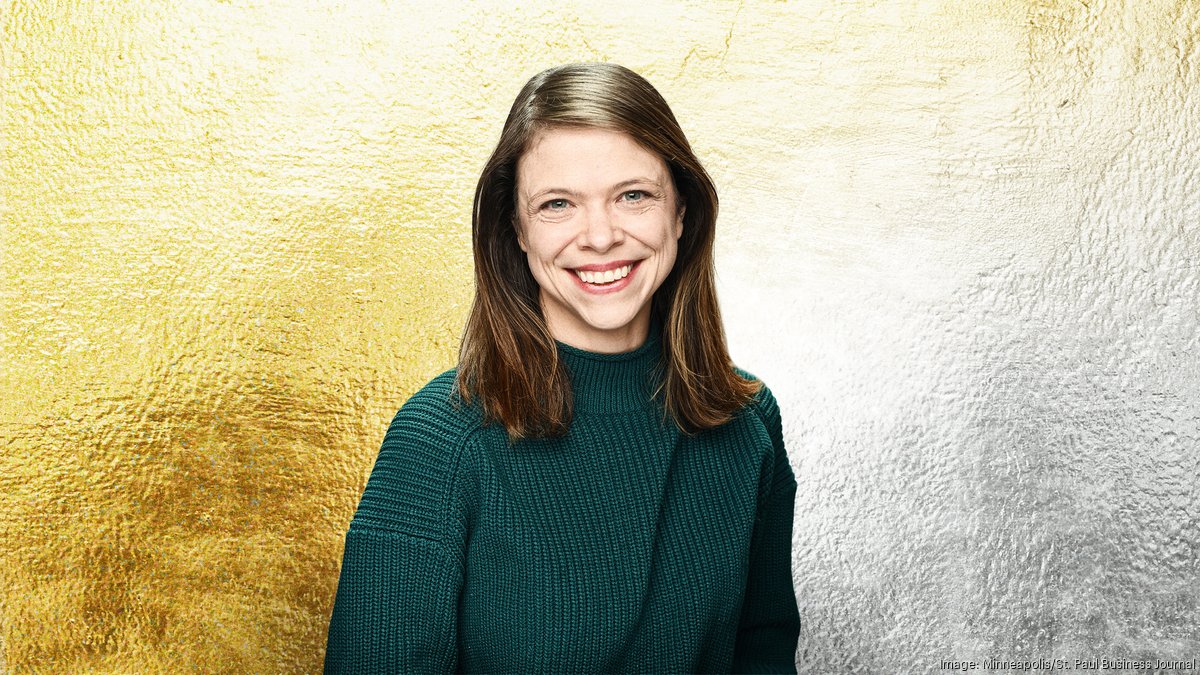 40 Under 40: Erin Imon Gavin - Minneapolis / St. Paul Business Journal