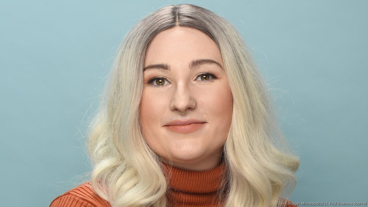 Women in Business: Elizabeth Anderson Schmidt - Minneapolis / St. Paul ...