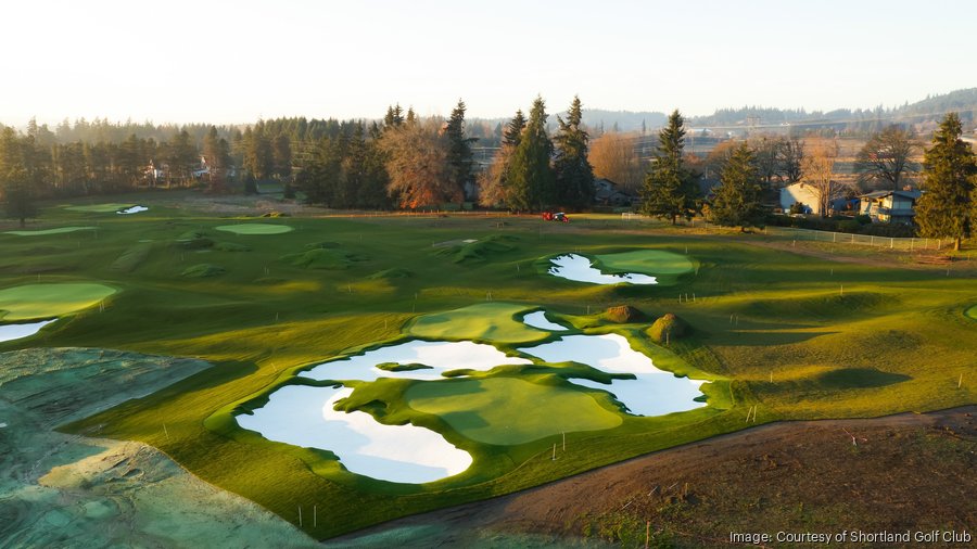 Former DWFritz CEO opens West Linn golf course - Portland Business Journal