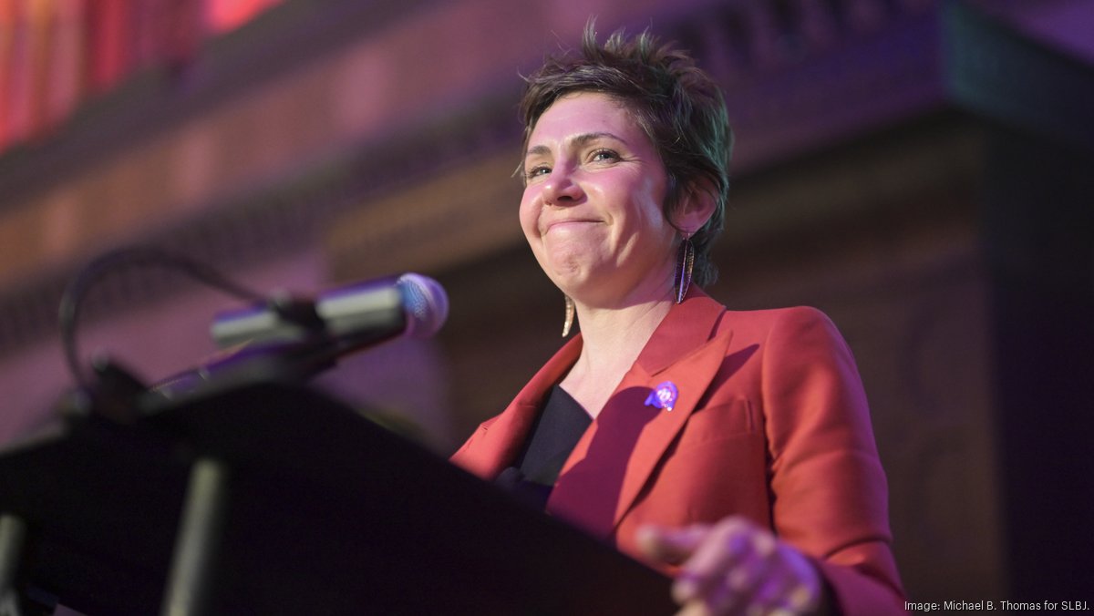 Cara Spencer defeats Tishaura Jones in St. Louis mayor's race - Bizwomen