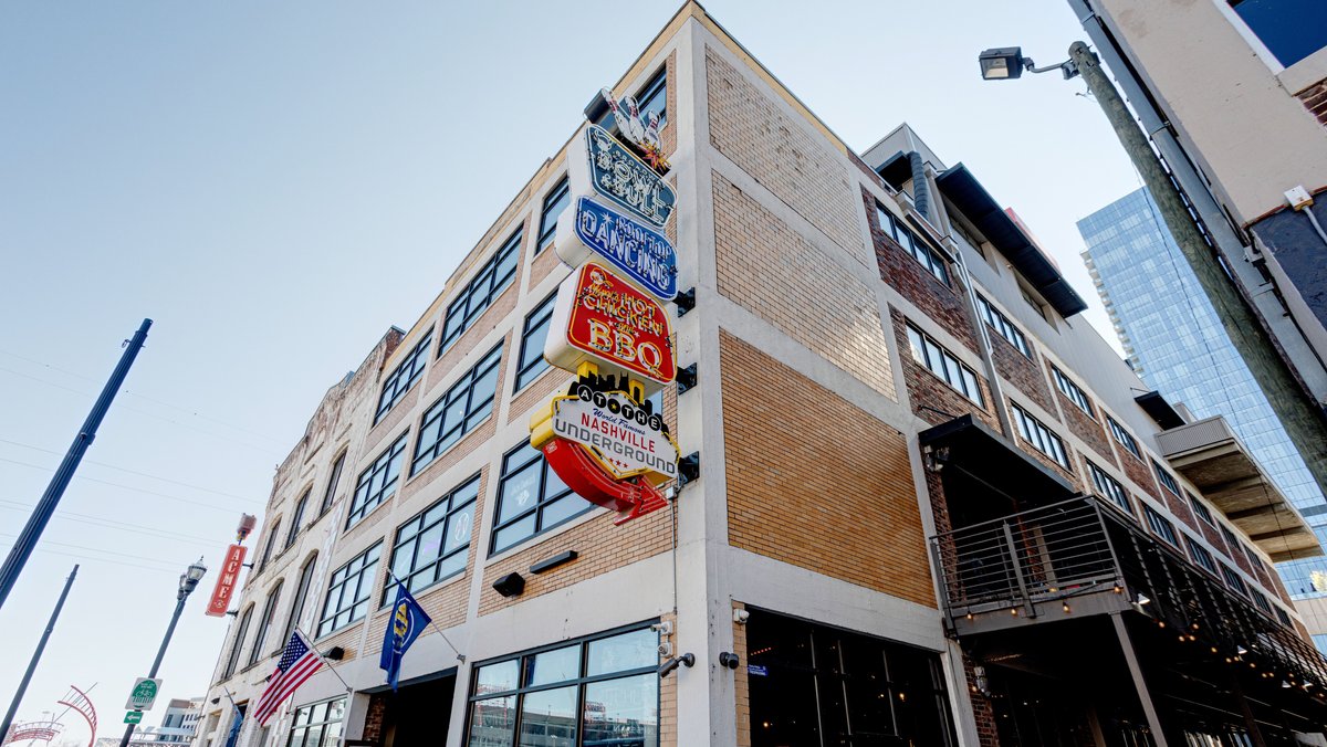 Broadway building home to Nashville Underground listed for sale ...