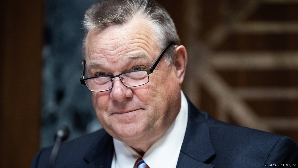 Former U.S. Sen. Jon Tester sells Capitol Hill rowhome - Washington ...
