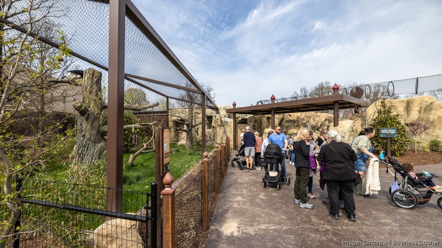 Cincinnati Zoo finishes $60M Elephant Trek with gibbons, otters ...
