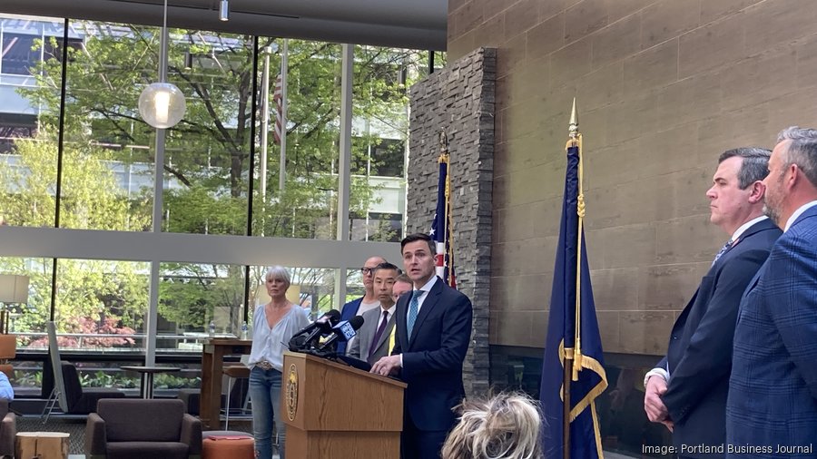 Oregon sues Trump administration over defunding of CFPB - Portland ...